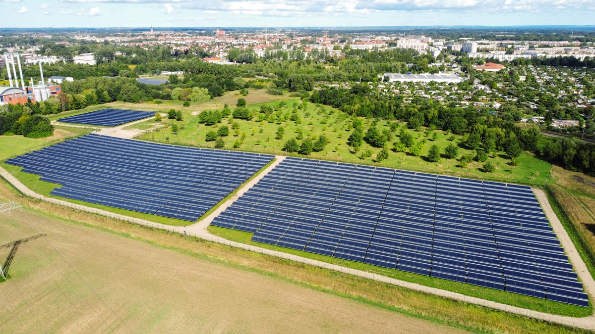 Stadtwerke Greifswald nehmen die größte Solarthermieanlage Deutschlands in Betrieb - Ritter XL Solar